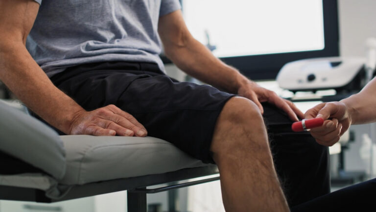 What Causes a Vein to Burst in Your Leg and How to Recognize It - Iaas Med